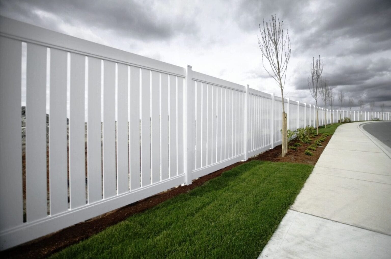 Aluminium Picket Fencing - South Side Wire